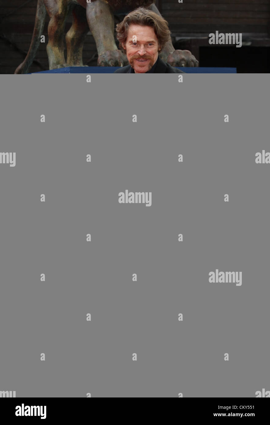 WILLEM DEFOE BOB WILSON'S LIFE AND DEATH OF MARINA ABRAMOVIC. PREMIERE ...