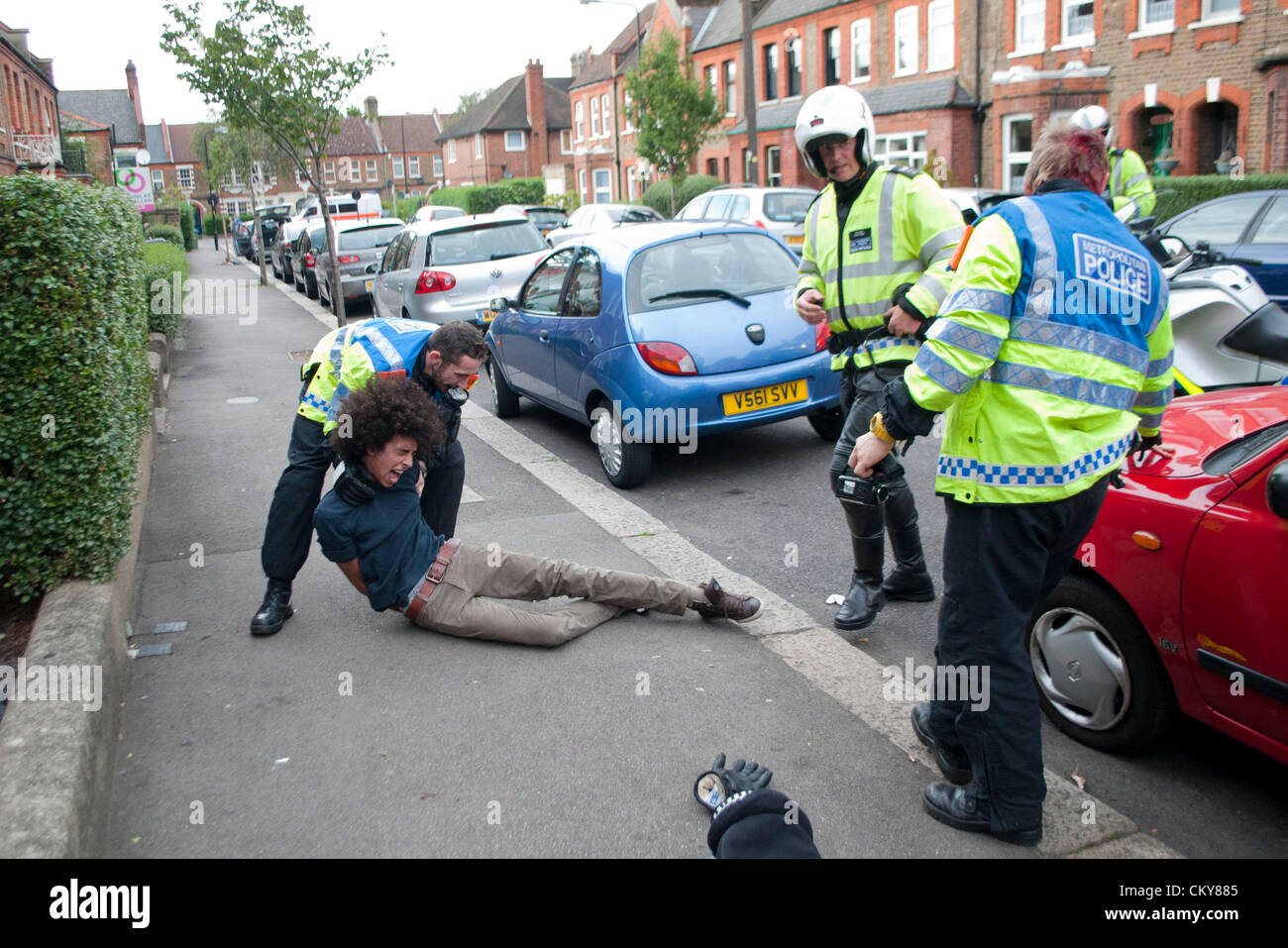 London public order offence hi-res stock photography and images - Alamy