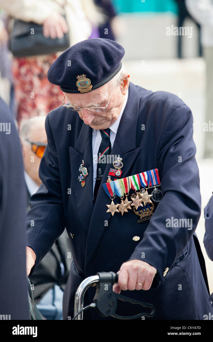 Merchant Navy Veteran Veterans Hi res Stock Photography And Images Alamy Merchant Navy Veteran Veterans Hi res Stock Photography And Images Alamy
