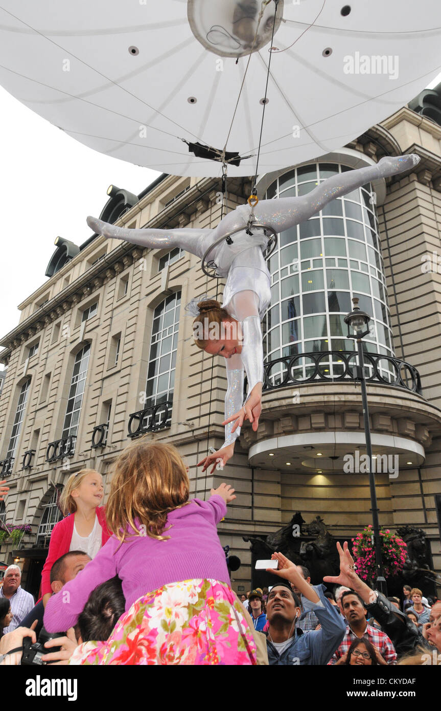 Balloon dance hi-res stock photography and images - Alamy