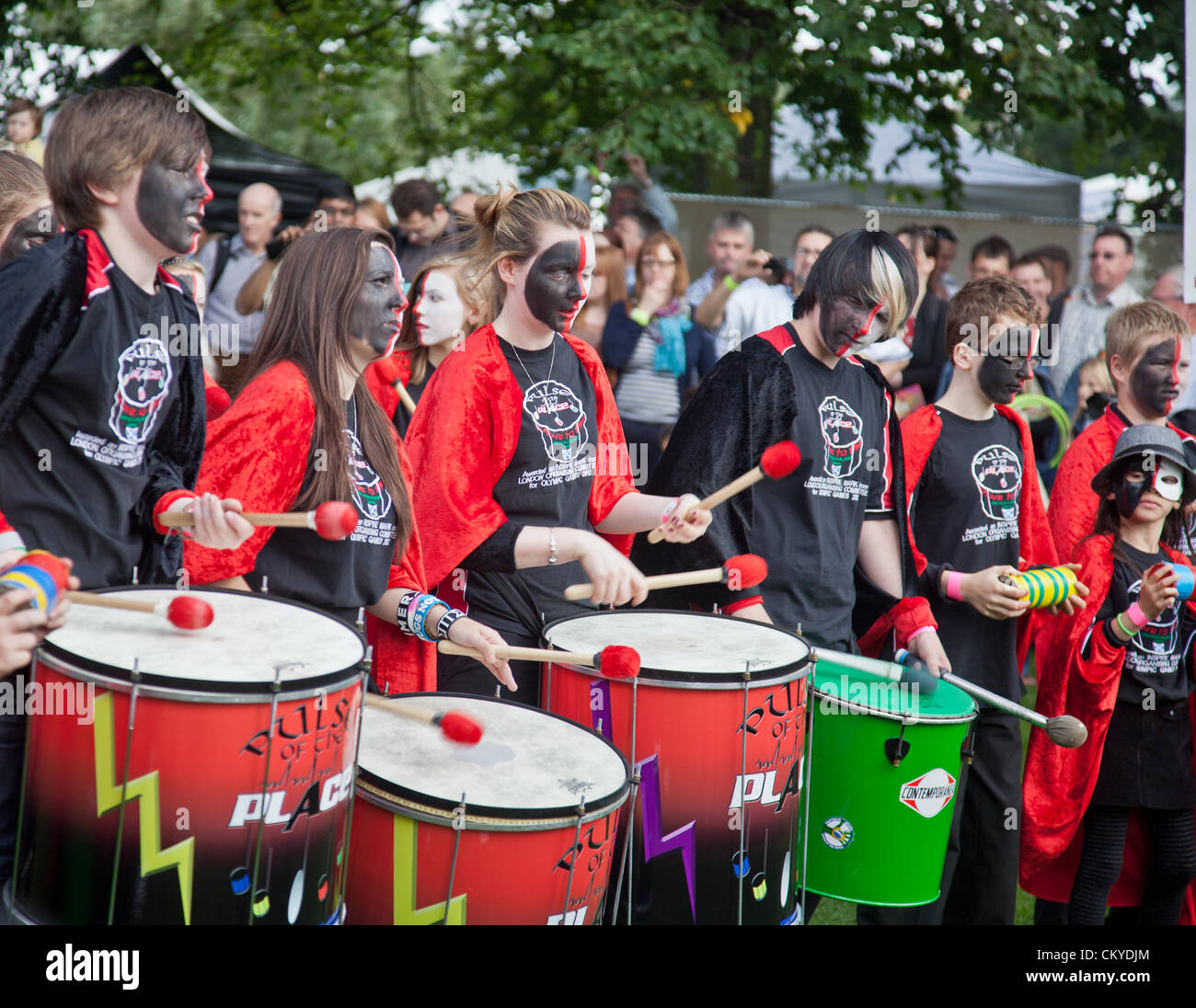Edinburgh samba band hi-res stock photography and images - Alamy
