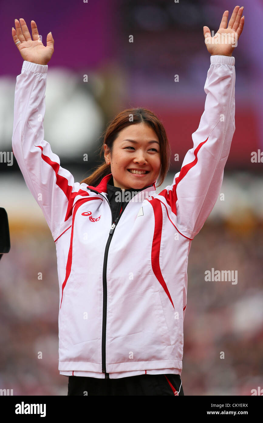 Women long jump paralympic games hi-res stock photography and images ...