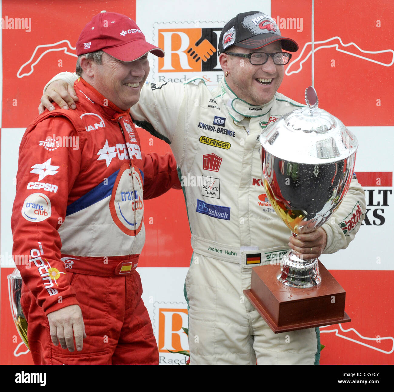 Truck from left to right hi-res stock photography and images - Alamy