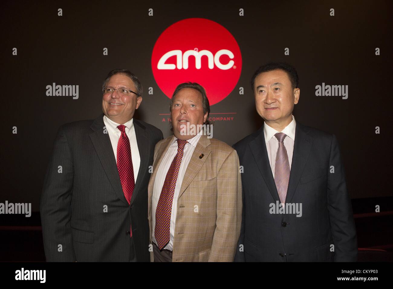 Gerry lopez hi-res stock photography and images - Alamy