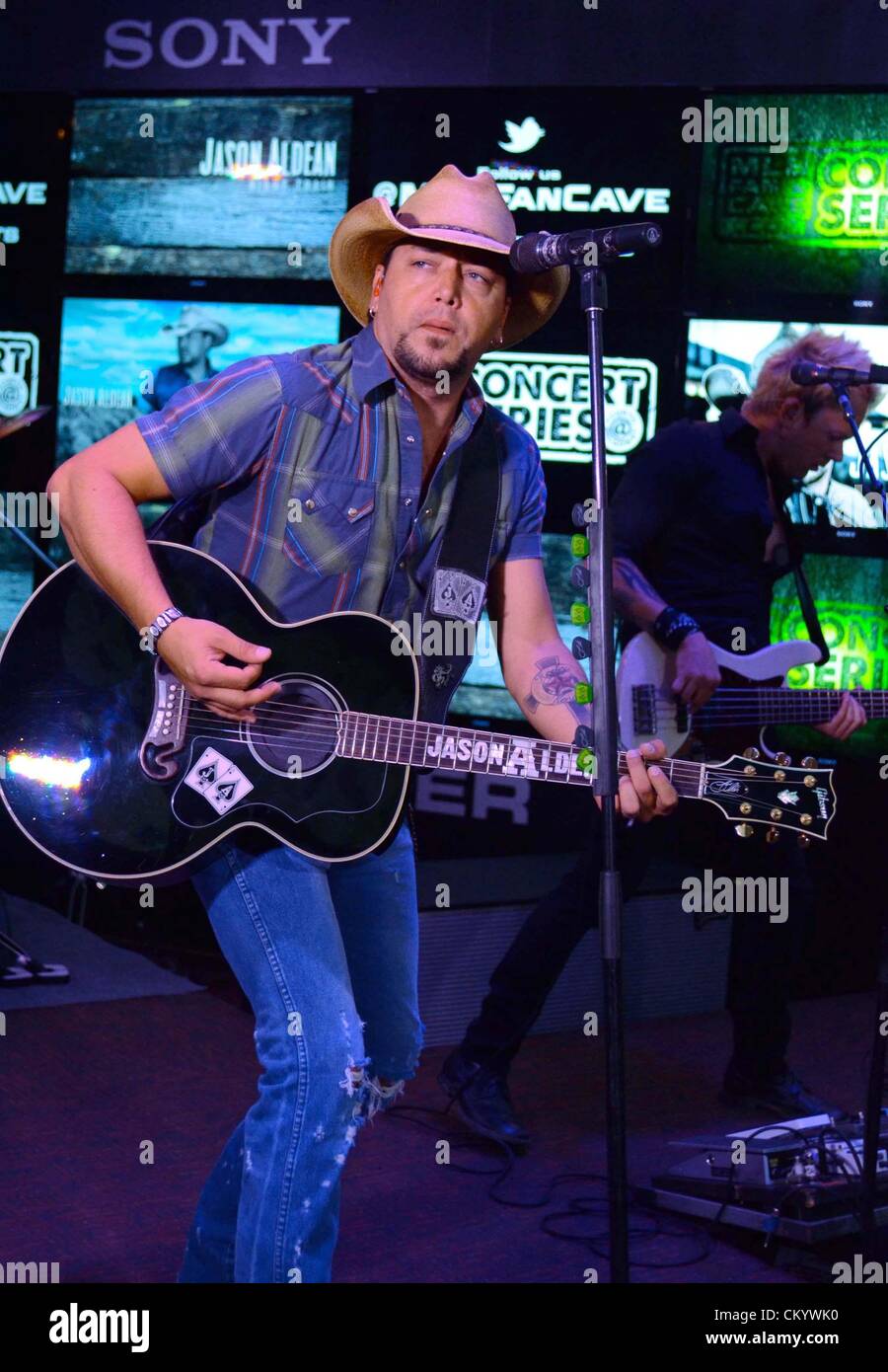 New York, USA. 4th September 2012. Jason Aldean at in-store appearance ...