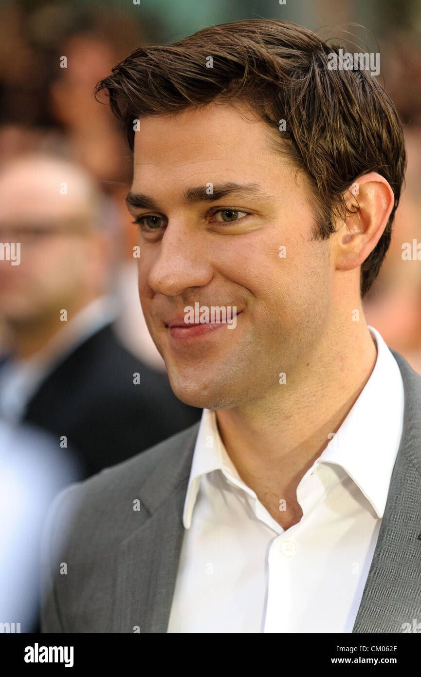 John krasinski attend hi-res stock photography and images - Alamy
