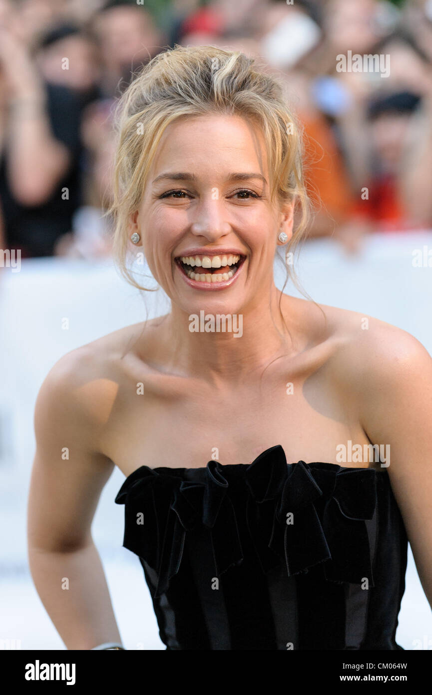 Sept. 6, 2012 - Toronto, Ontario, Canada - Actress PIPER PERABO attends ...