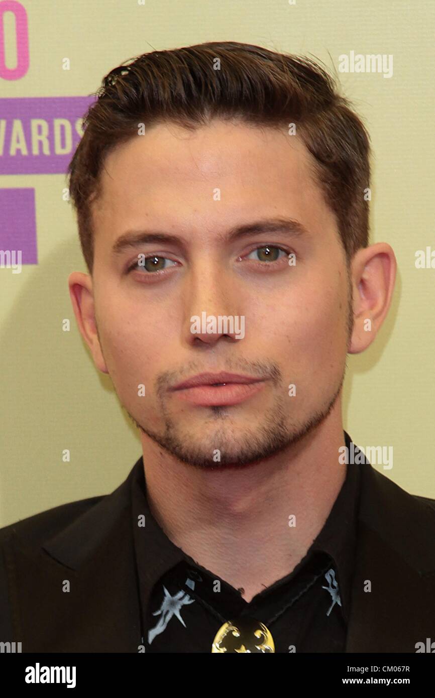 Jackson Rathbone at arrivals for 2012 MTV Video Music Awards VMA ...