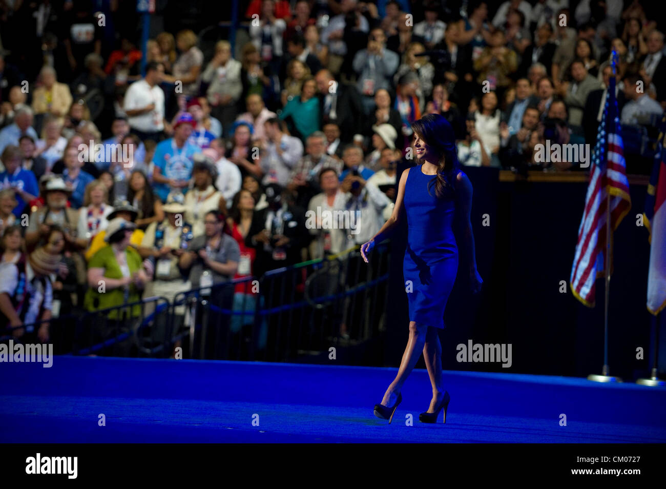 Eva longoria democratic national convention hi-res stock photography ...