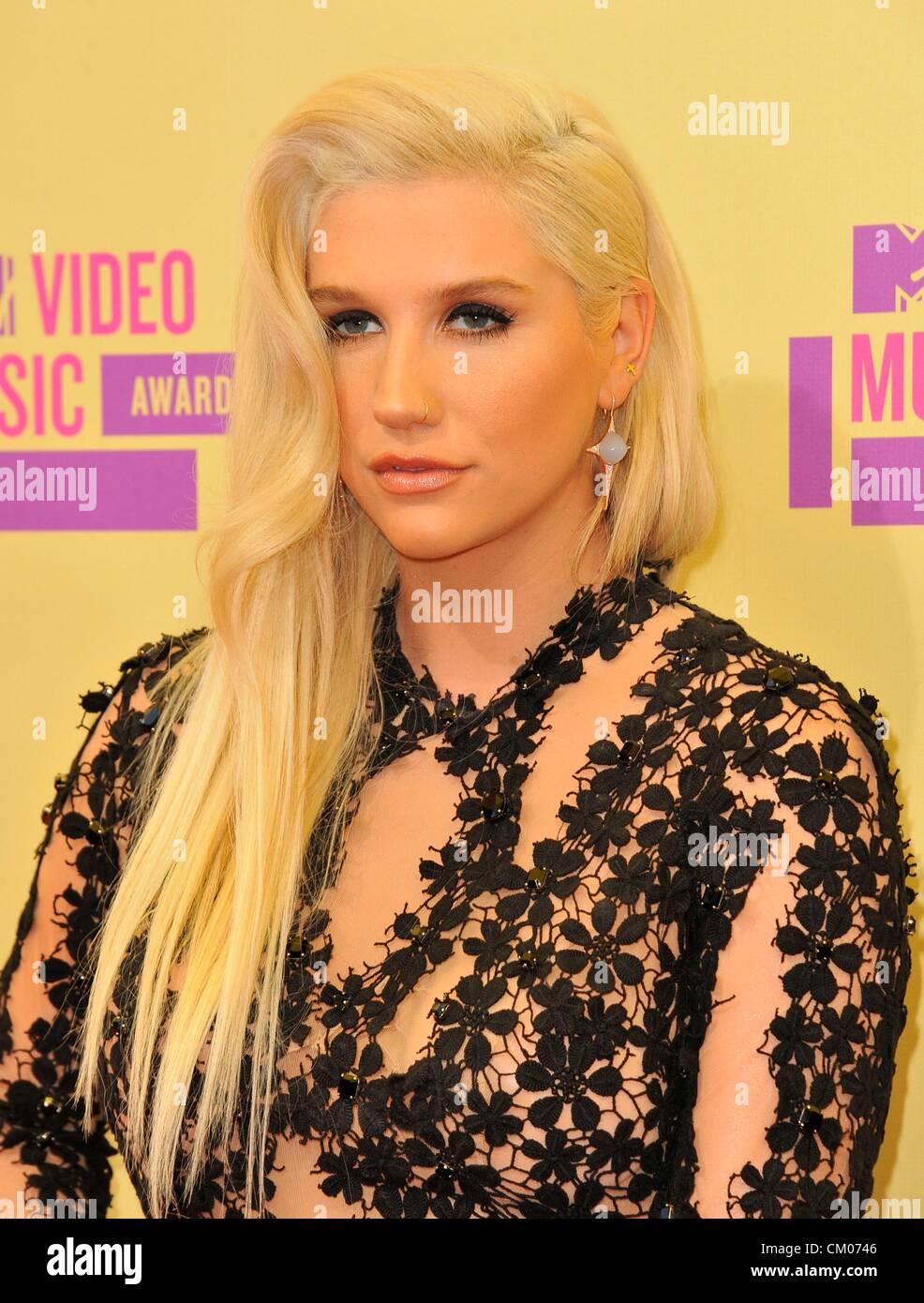 Ka$ha at arrivals for 2012 MTV Video Music Awards VMA - ARRIVALS ...