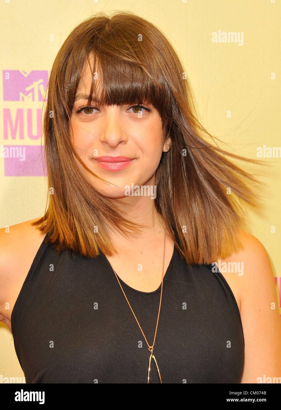 Julia Schaefer's Instagram, Twitter & Facebook on IDCrawl