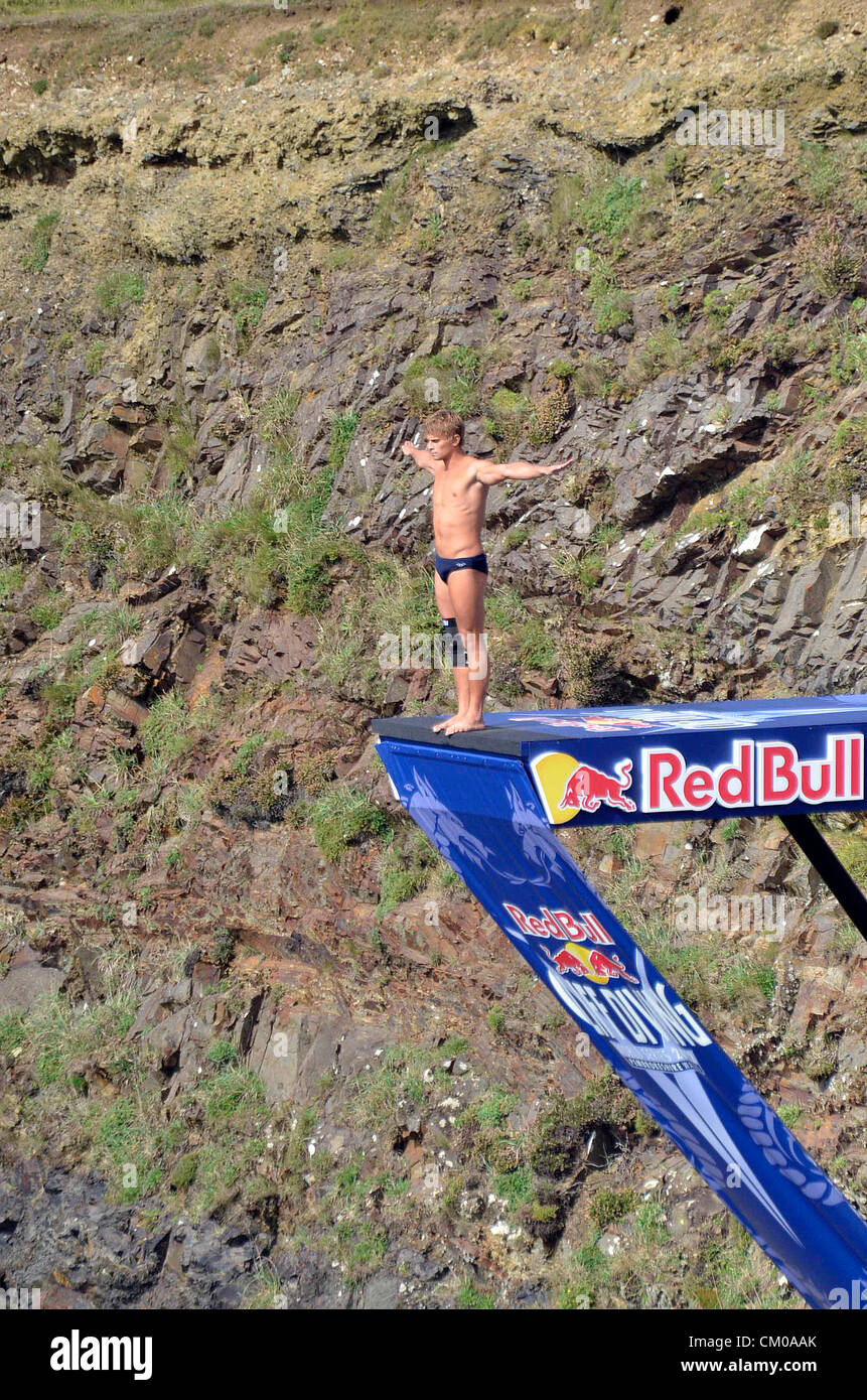 Blue Lagoon, St Davids, Wales, UK. Red Bull Cliff diving makes its long ...