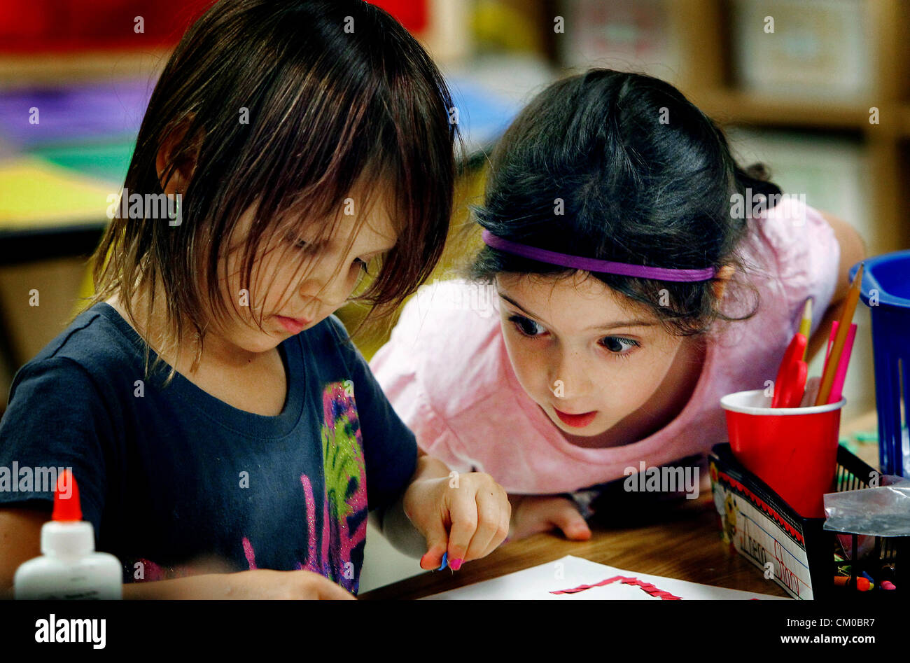 269 school students hi-res stock photography and images - Alamy