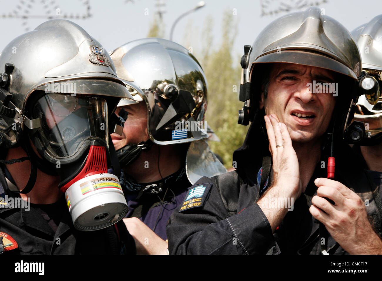 Greek firefighter hi-res stock photography and images - Alamy