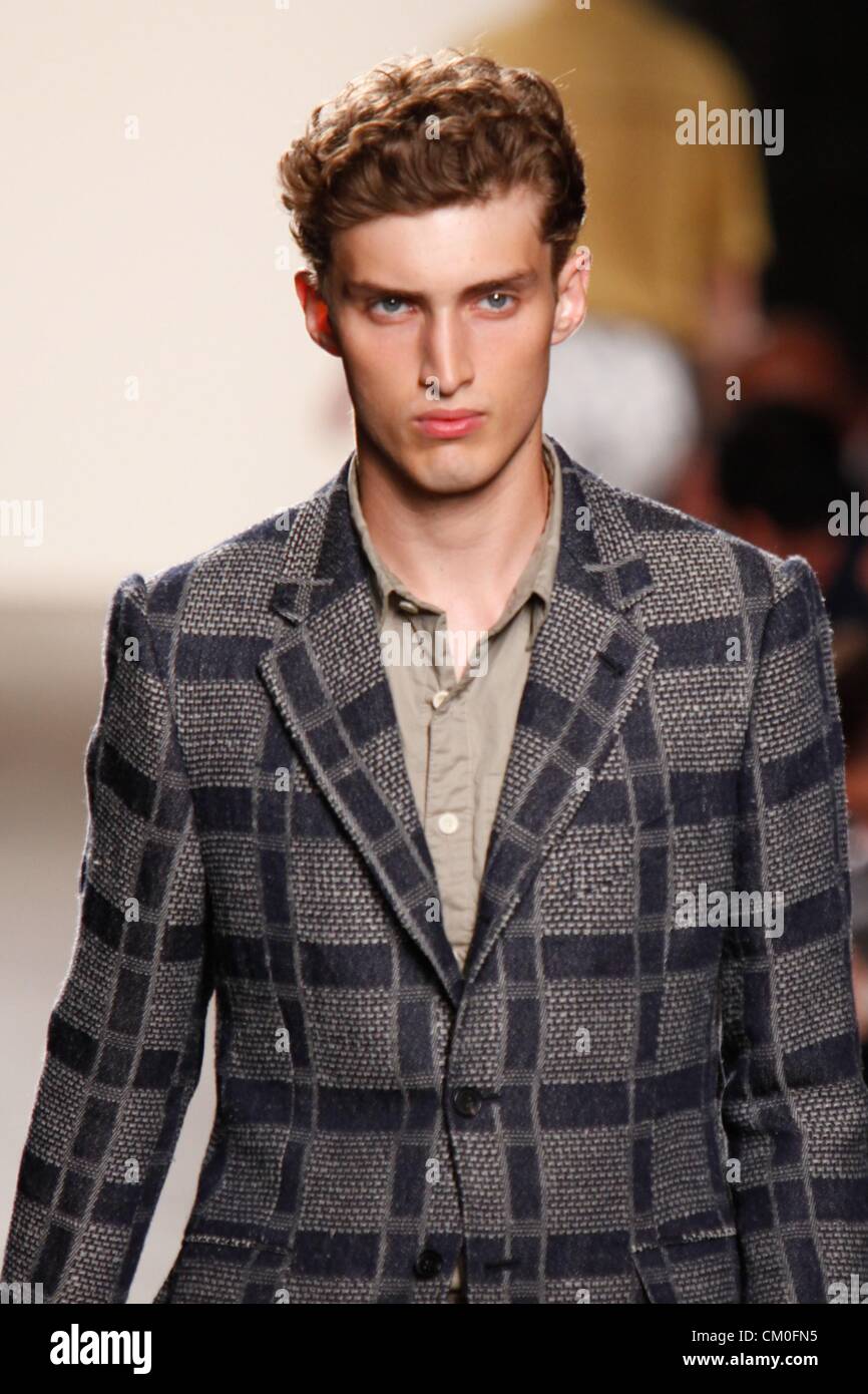 New York, Usa. 7th September 2012. Model in attendance for Billy Reid ...