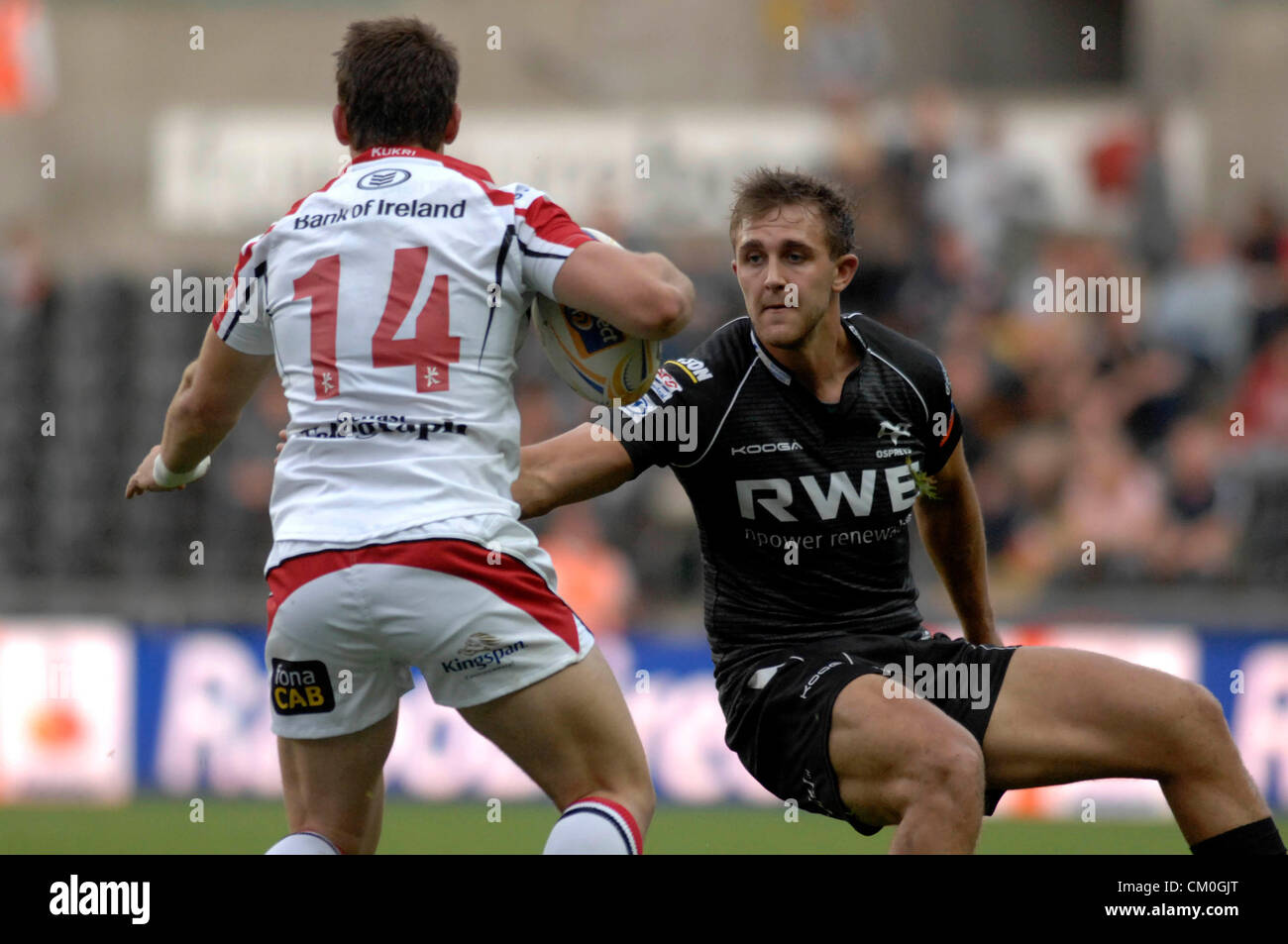 Ospreys v Ulster rugby / Swansea / 8th September 2012 : Ospreys Ashley ...