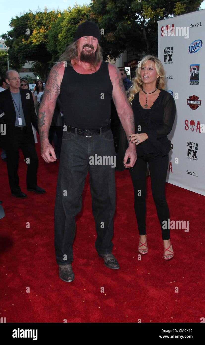 Rusty coones hi-res stock photography and images - Alamy