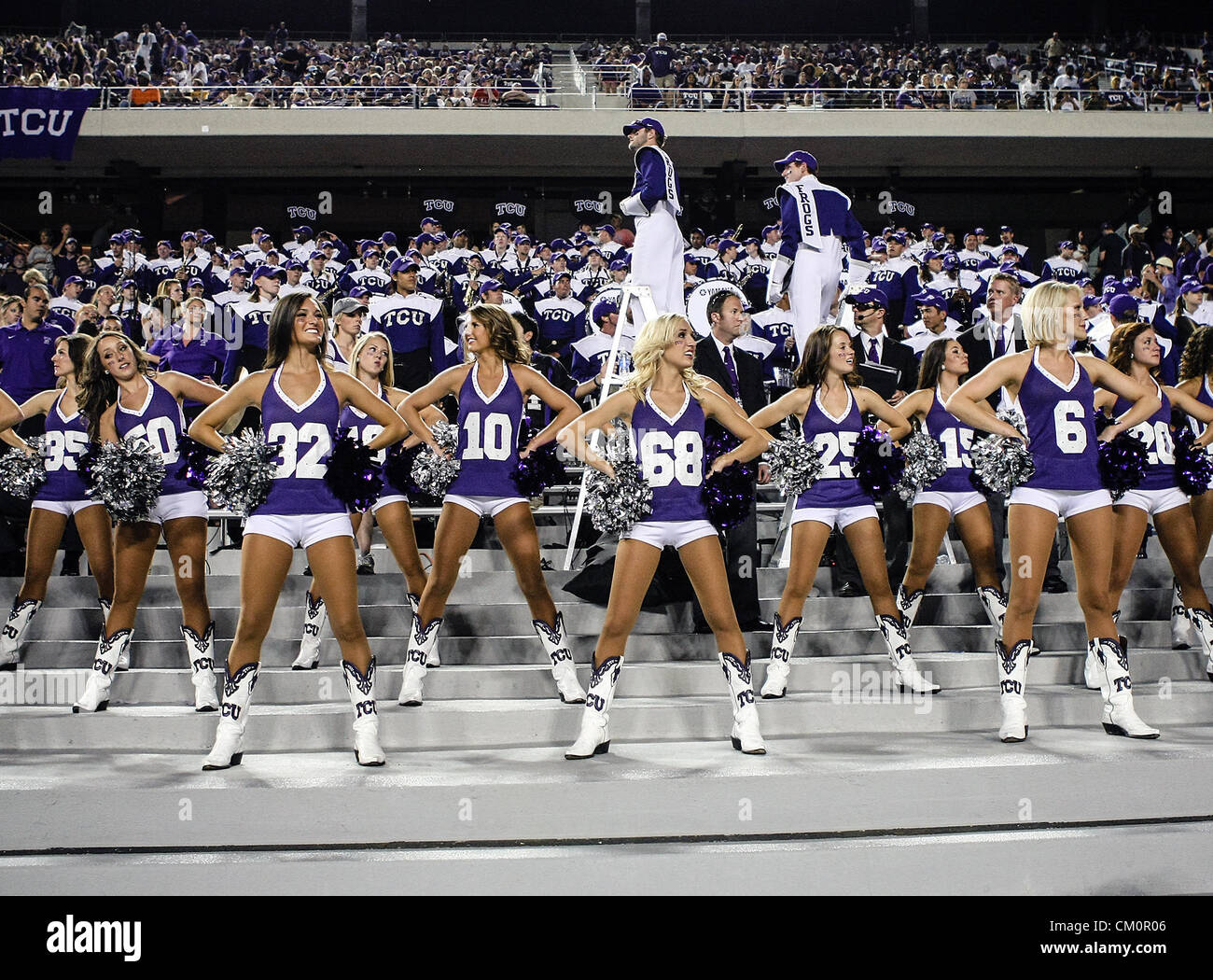Tcu cheerleaders hi-res stock photography and images - Alamy