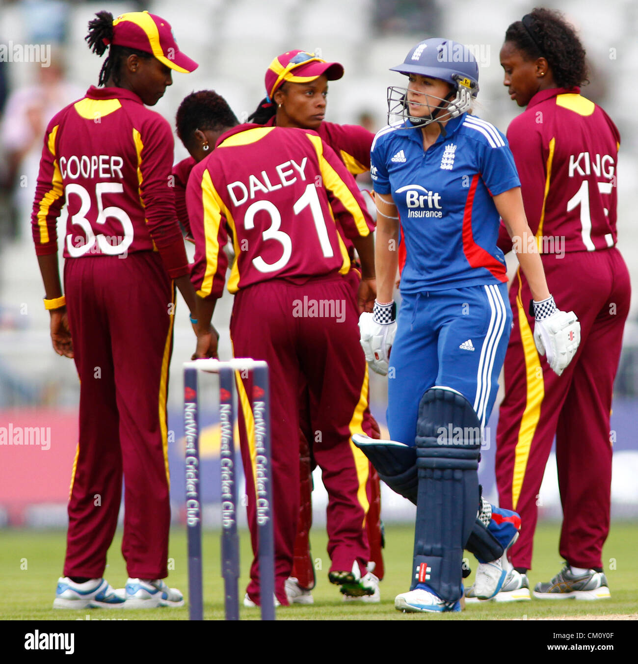 Laura marsh cricket hi-res stock photography and images - Alamy