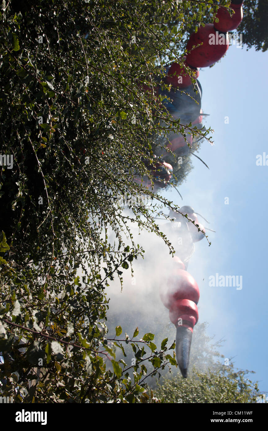 Giant ants at there festival Great Yarmouth. Dutch street arts company ...