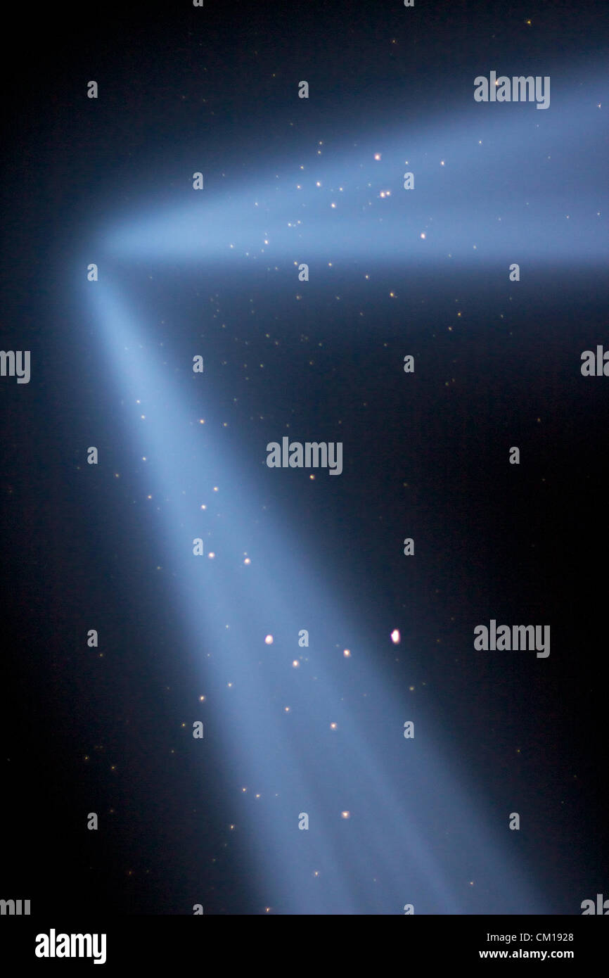 911 memorial light beams hi-res stock photography and images - Alamy