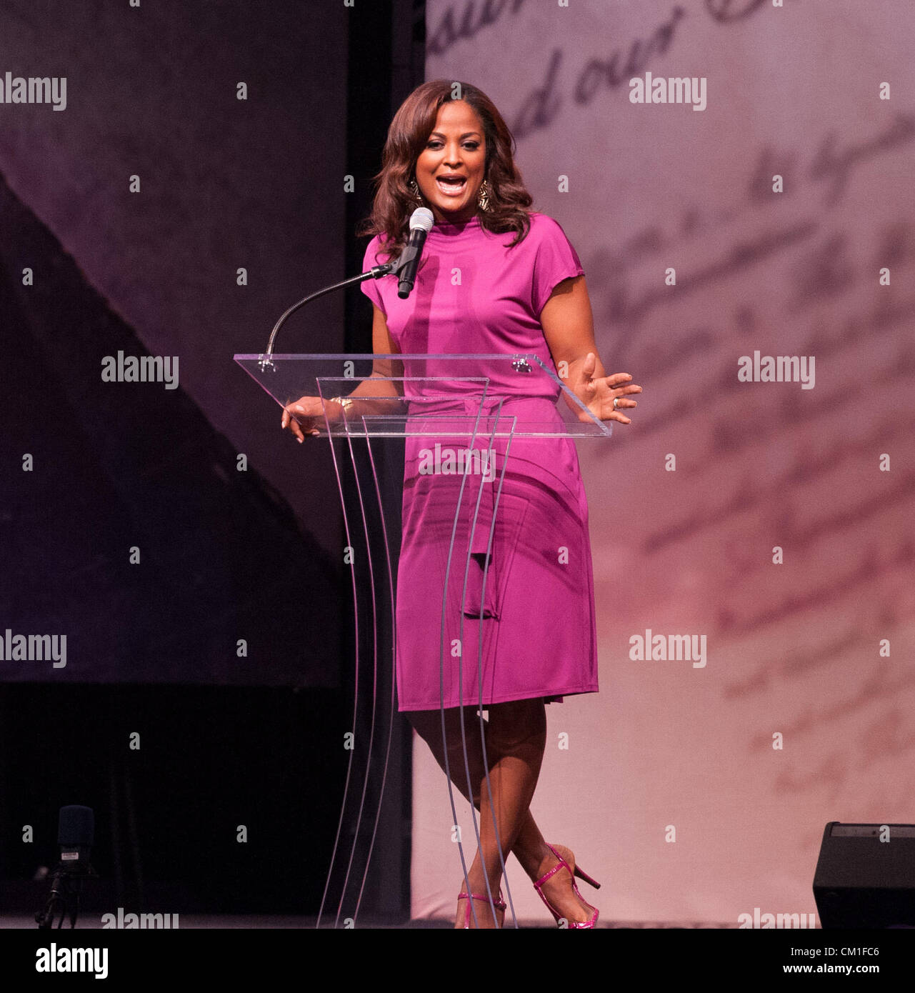 Laila ali daughter boxing legend hi-res stock photography and images ...