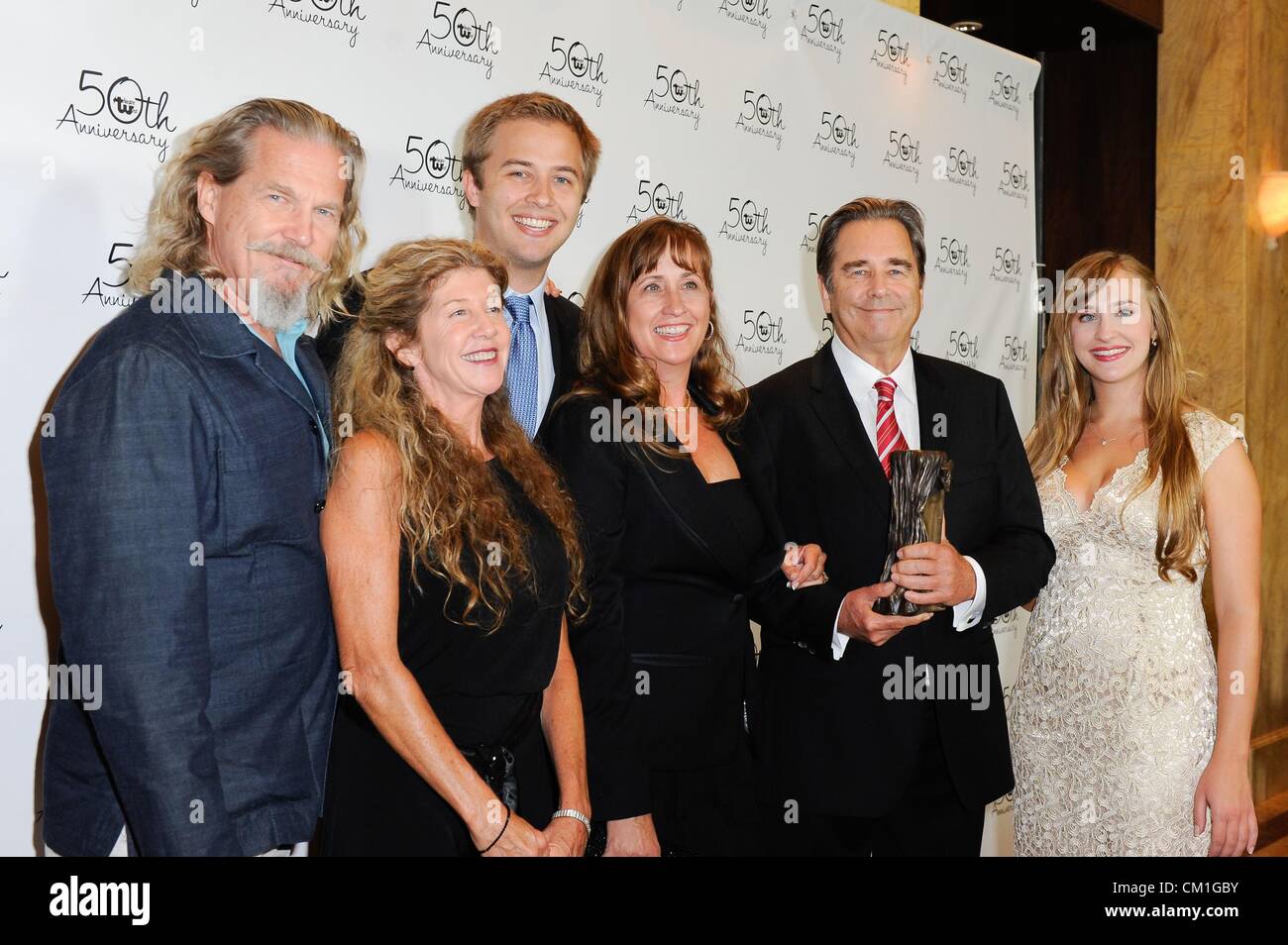 Jeff Bridges, Lucinda Bridges, Dylan Bridges, Wendy Treece Bridges ...