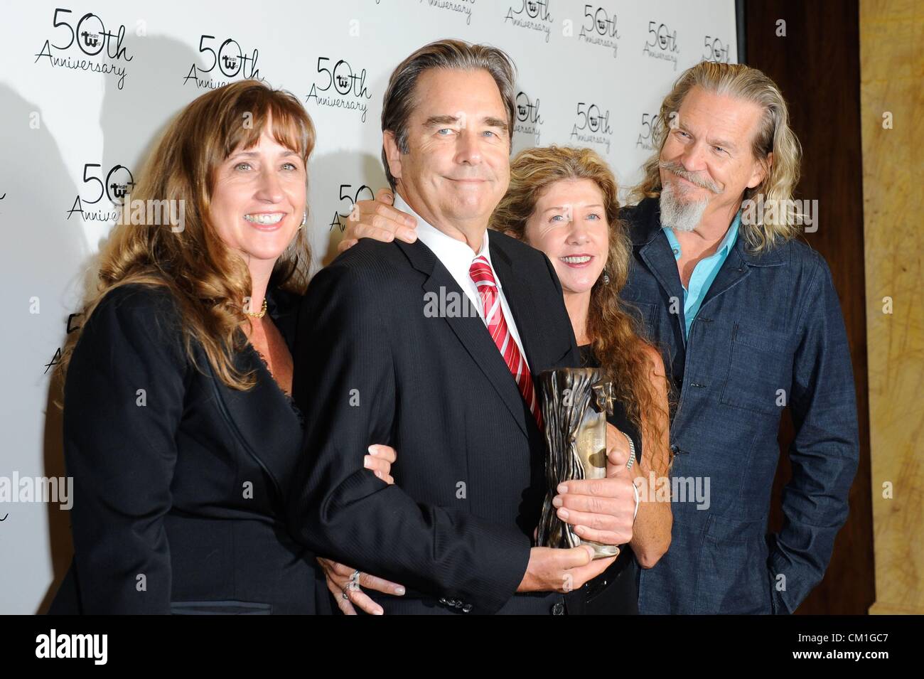 Wendy Treece Bridges, Beau Bridges, Lucinda Bridges, Jeff Bridges at ...