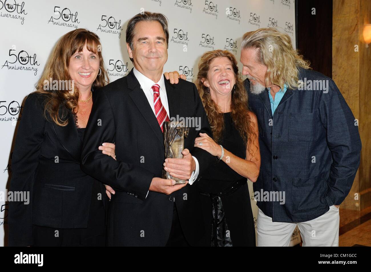 Wendy Treece Bridges, Beau Bridges, Lucinda Bridges, Jeff Bridges at ...