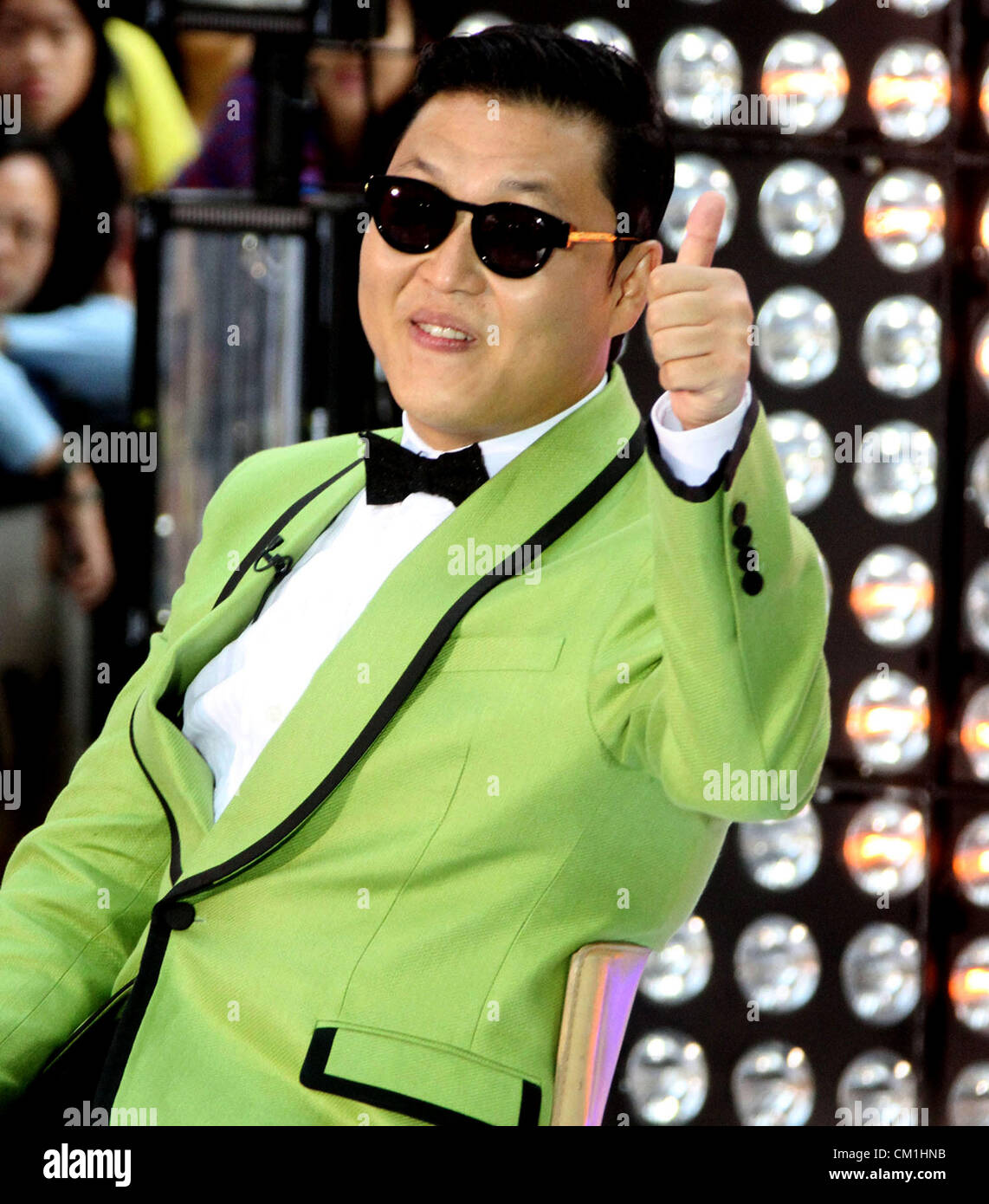 Psy gangnam style today show hi-res stock photography and images - Alamy