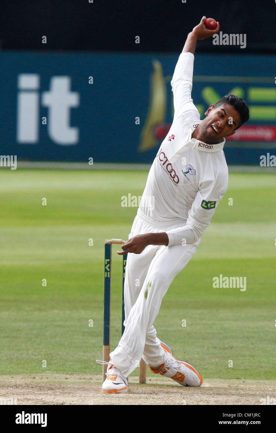Yorkshire county cricket ground hi-res stock photography and images - Alamy