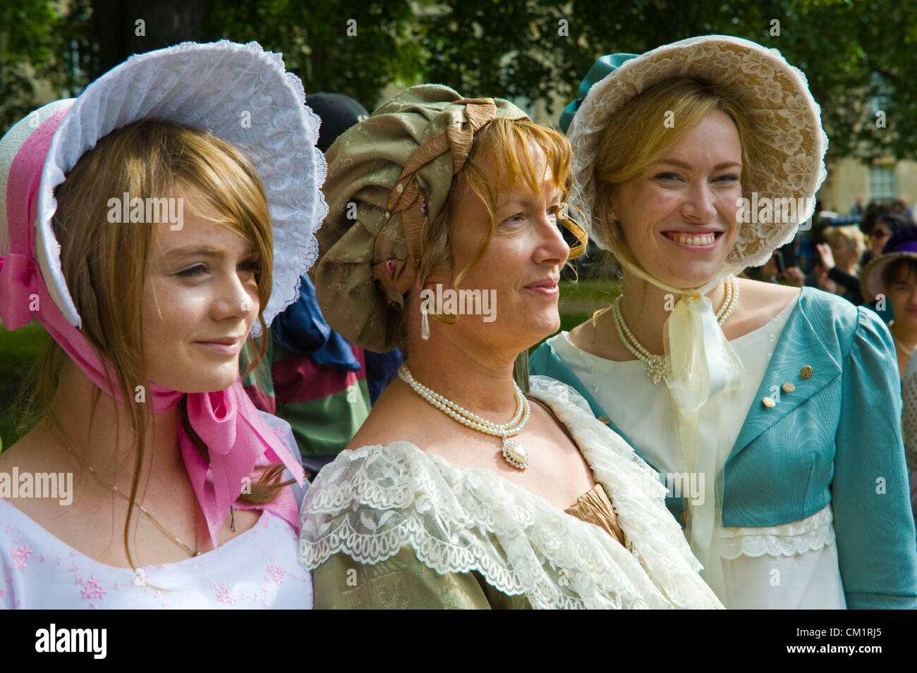 Ladies regency costume hi-res stock photography and images - Alamy