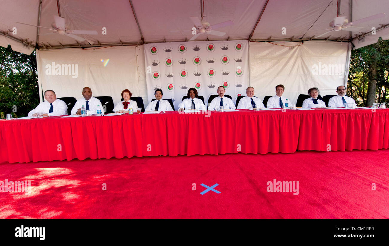 Pasadena rose queen house hi-res stock photography and images - Alamy