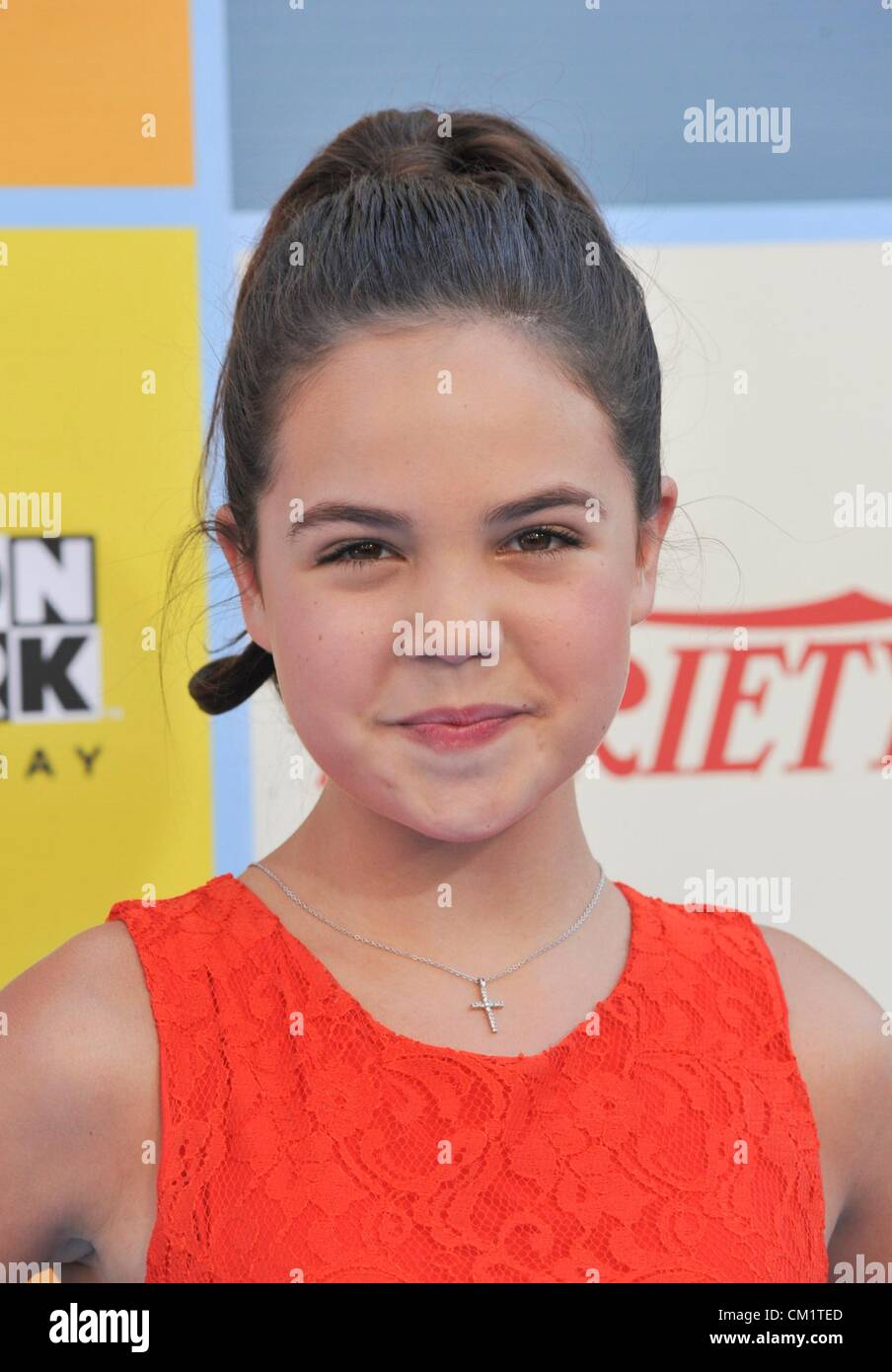 Bailee madison red carpet event hi-res stock photography and images - Alamy