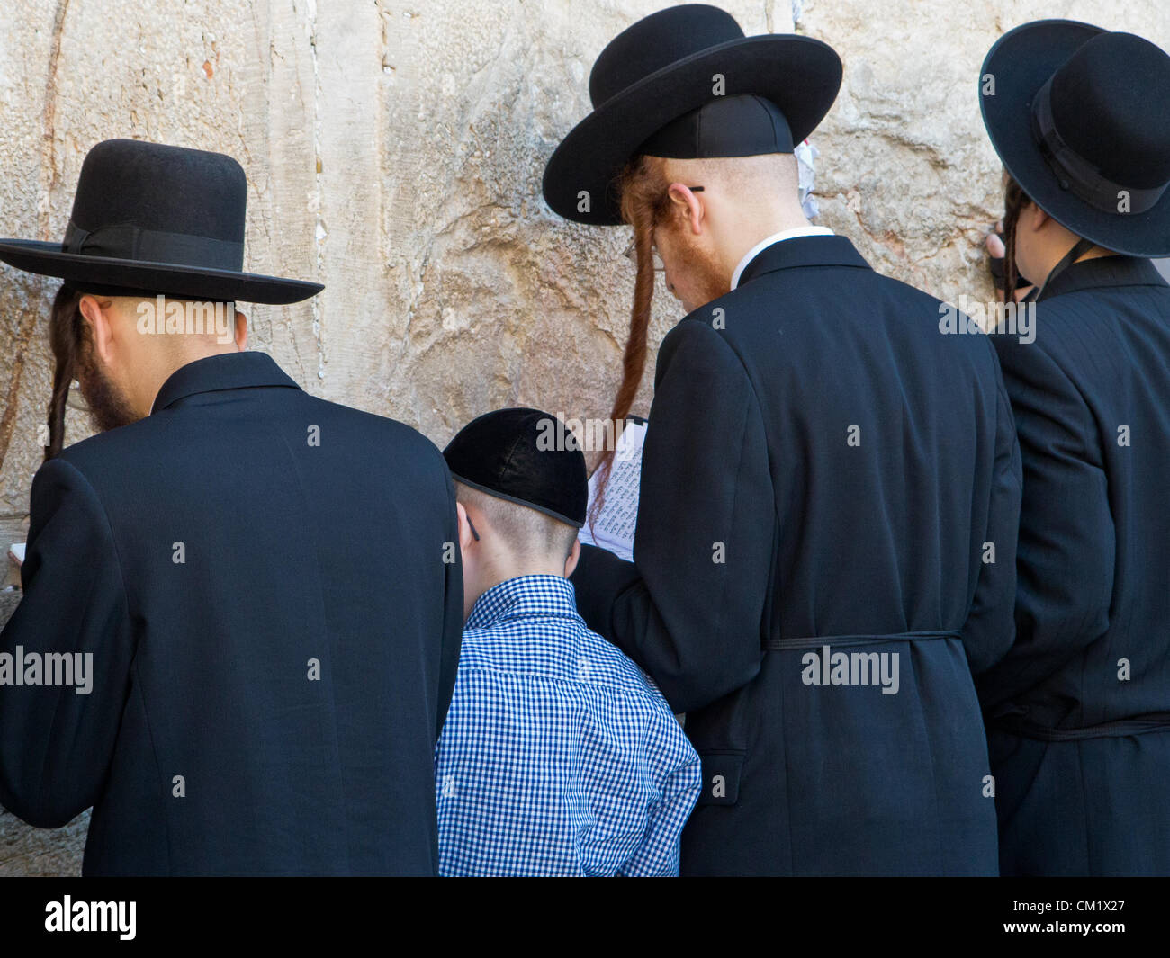 Sidelocks hi-res stock photography and images - Alamy