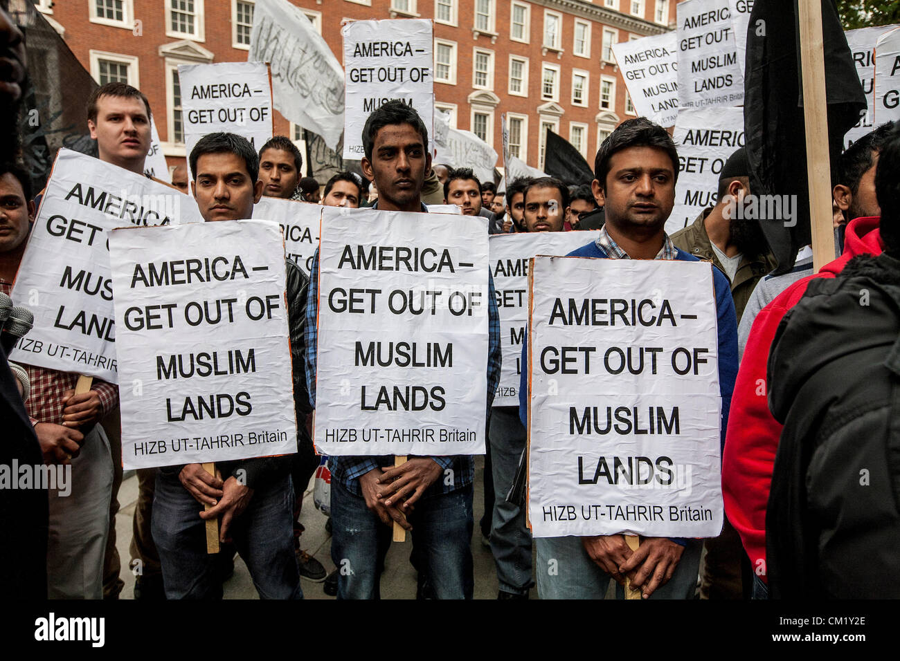 Hizb ut tahrir london hi-res stock photography and images - Alamy