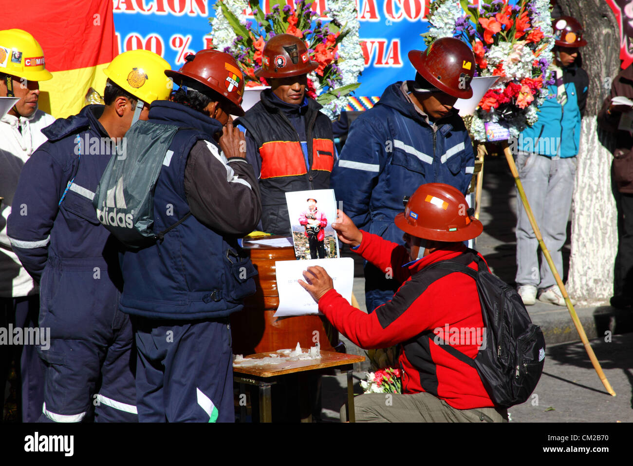 LA PAZ, BOLIVIA, 19th September 2012. Members of the FSTMB (Federación ...