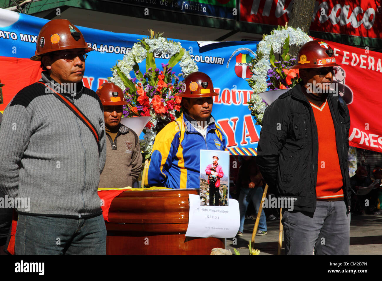 LA PAZ, BOLIVIA, 19th September 2012. Members of the FSTMB (Federación ...