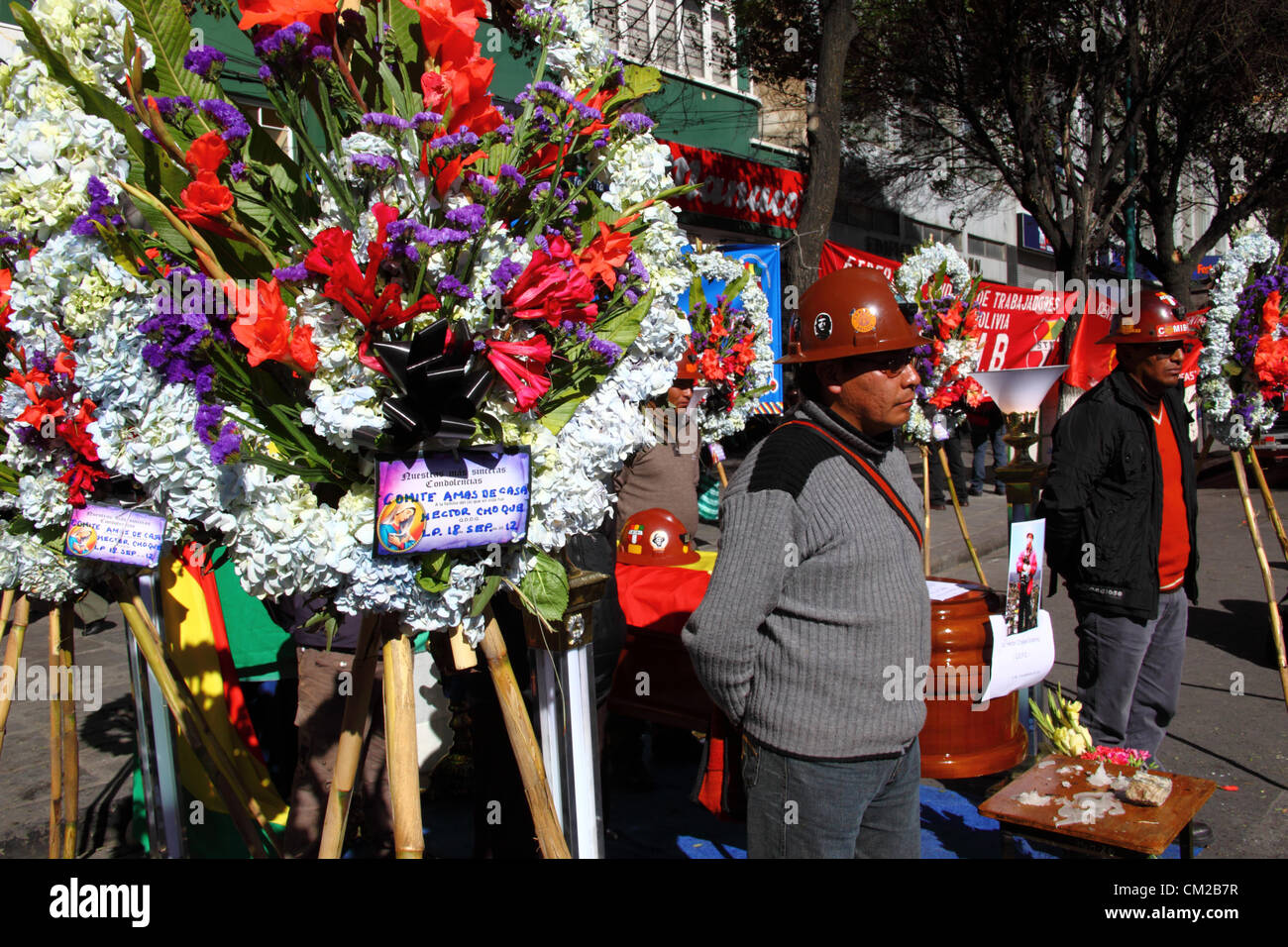 LA PAZ, BOLIVIA, 19th September 2012. Members of the FSTMB (Federación ...
