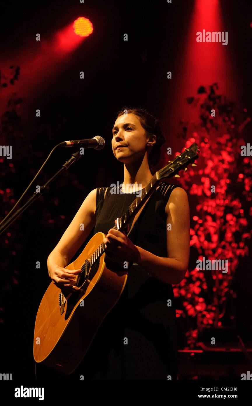 Lisa margaret hannigan hi-res stock photography and images - Alamy