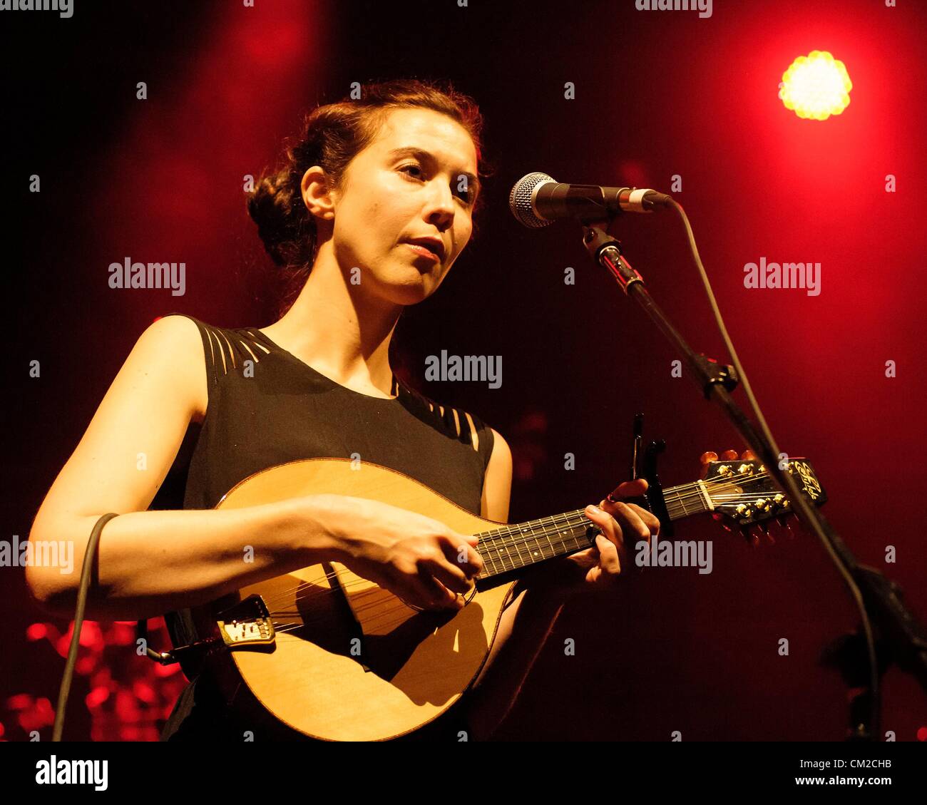Lisa margaret hannigan hi-res stock photography and images - Alamy
