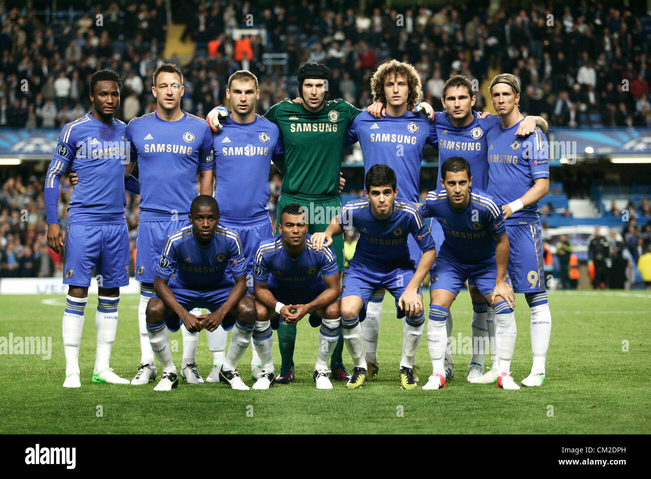 Stamford bridge chelsea team group hi-res stock photography and images ...