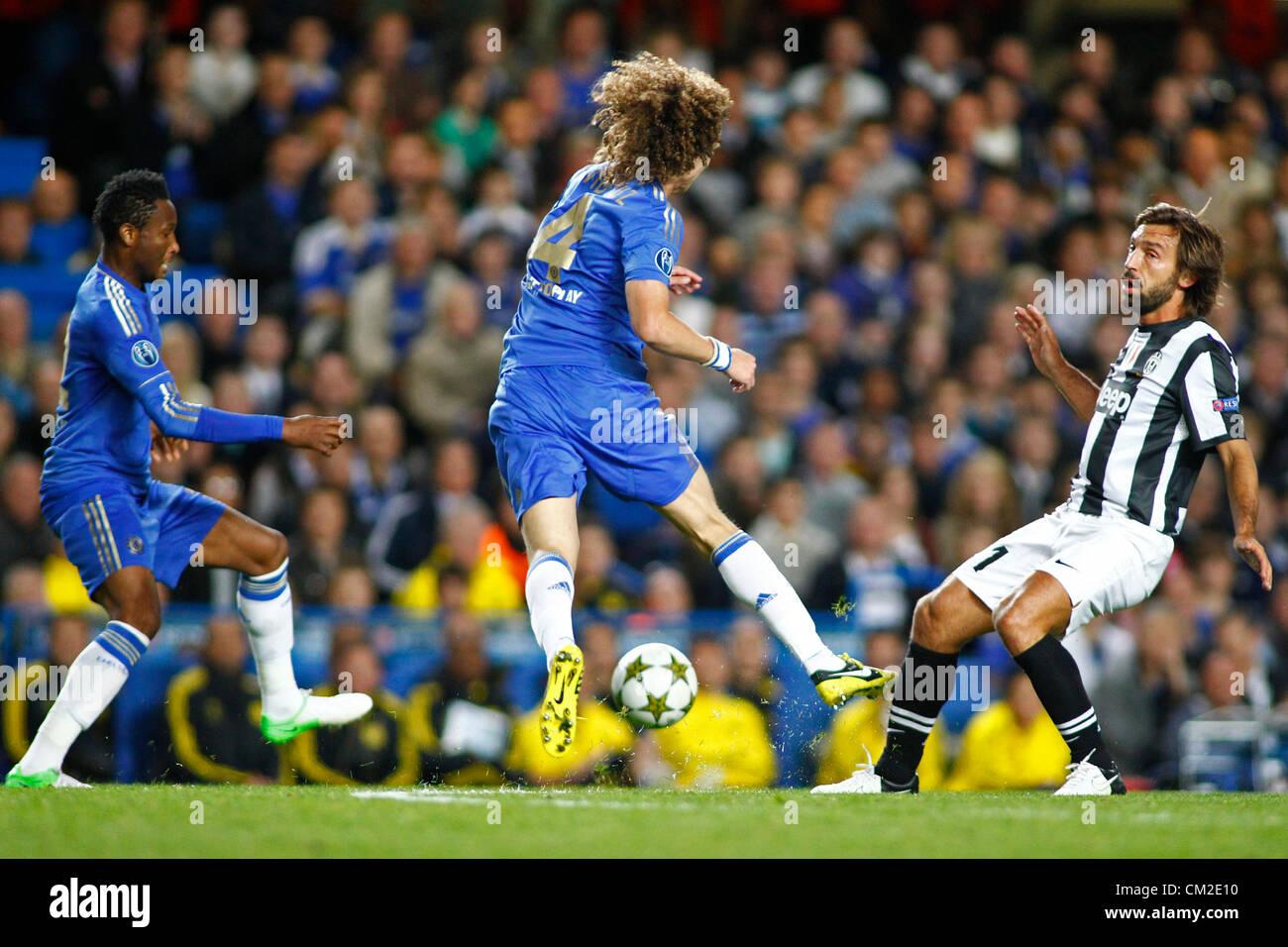 David mitchell football hi-res stock photography and images - Alamy