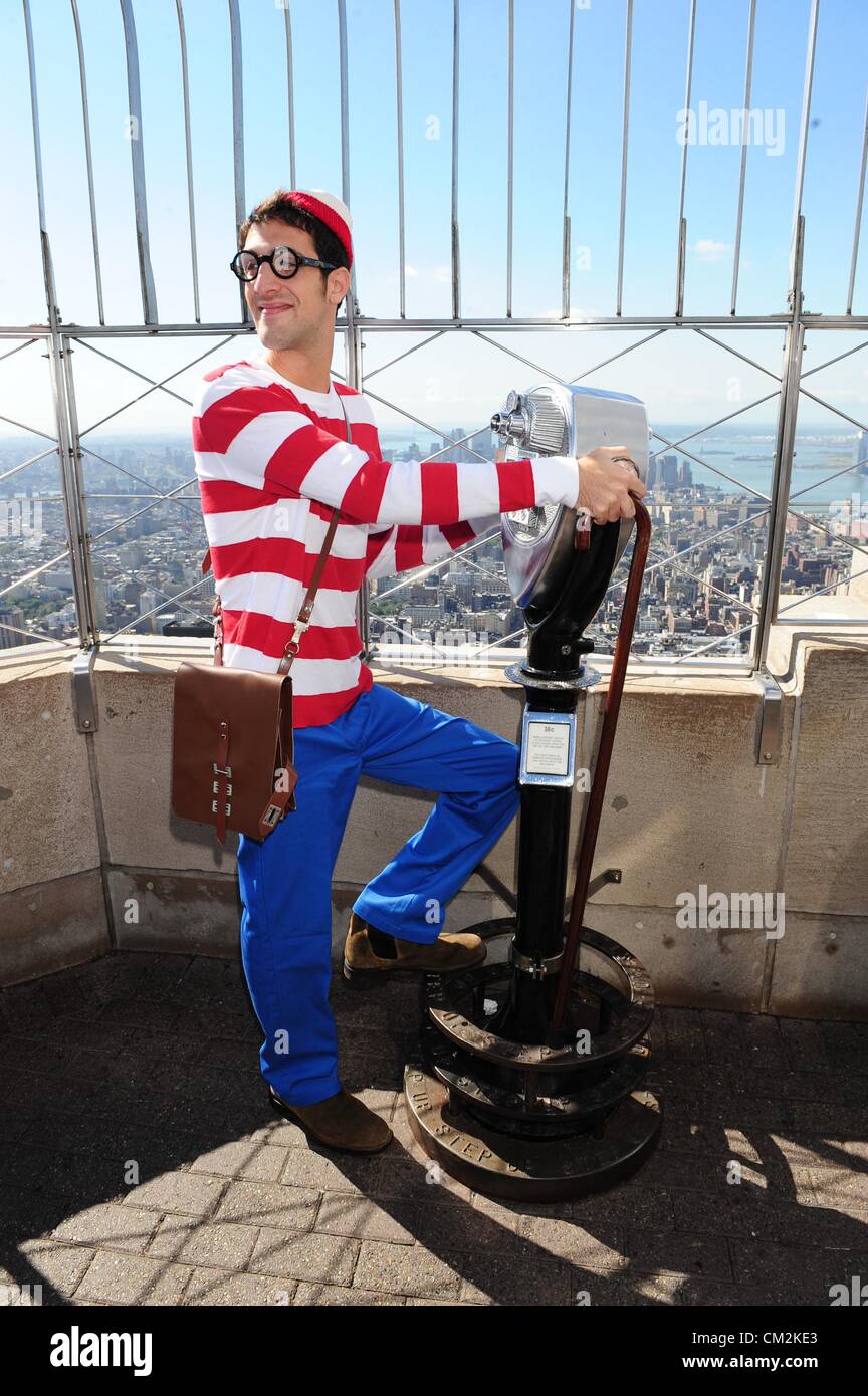 Wheres waldo hi-res stock photography and images - Alamy