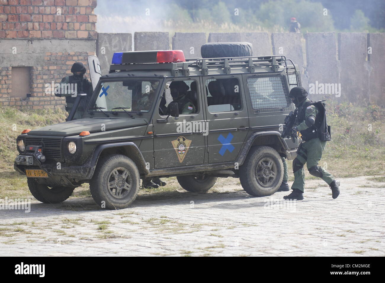 Polish military gendarmerie hi-res stock photography and images - Alamy