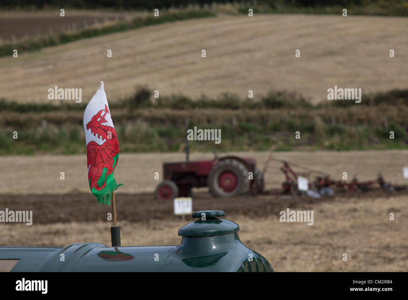 Dragon tractor hi-res stock photography and images - Alamy