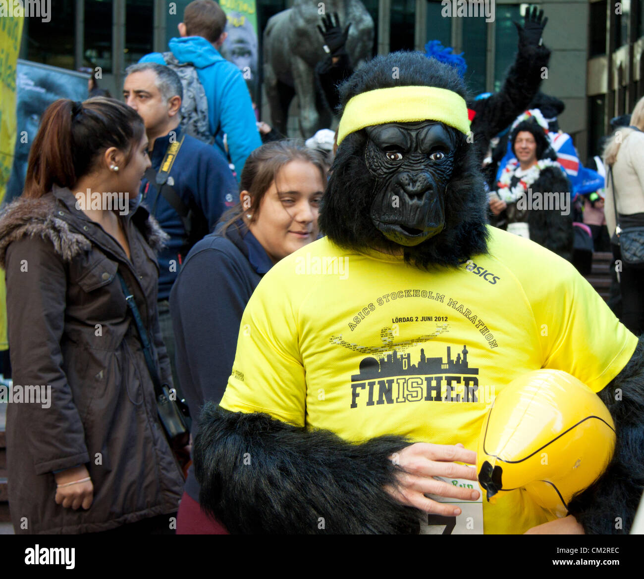 London UK. 22nd September 2012. Hundreds of people dressed in Gorilla ...