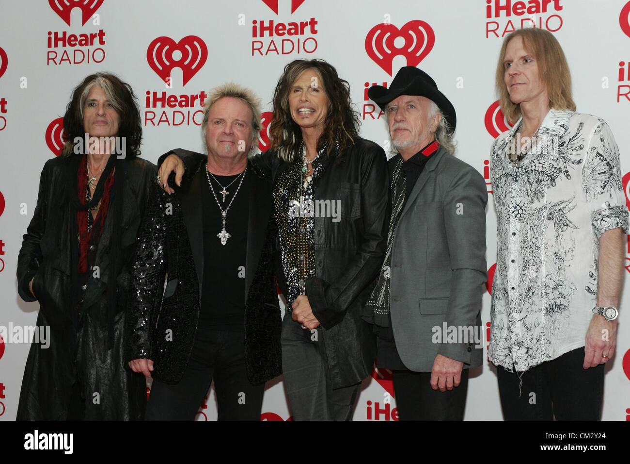 Joe Perry, Joey Kramer, Steven Tyler, Tom Hamilton, Brad Whitford of ...