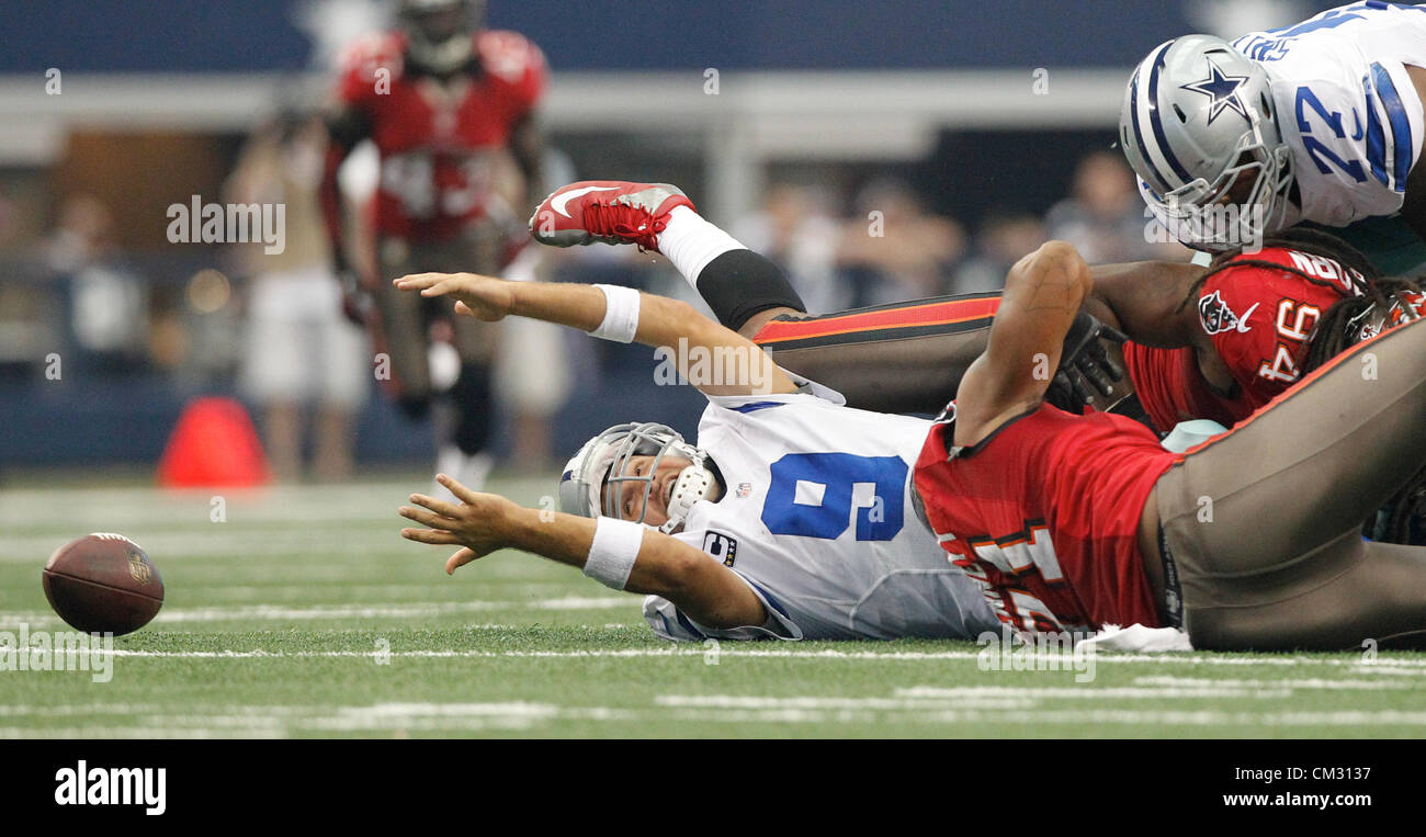 Sept. 23, 2012 - Florida, U.S. - Dallas Cowboys quarterback Tony Romo ...