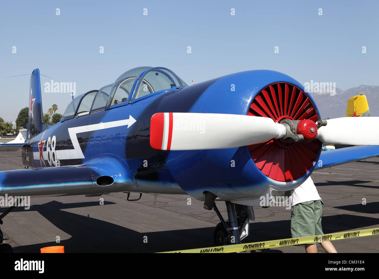 Single propeller hi-res stock photography and images - Alamy